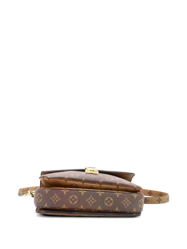 LOUIS VUITTON Pochette Metis Reverse Monogram Canvas Crossbody Bag - Brown