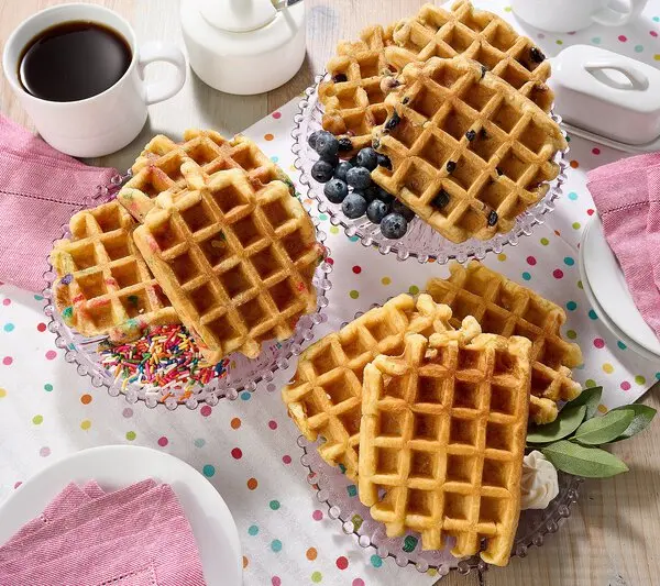 LE WAF 4oz Sweet Artisan Waffles In Choice Of Flavor - One-color