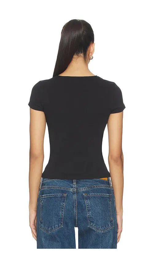 GRLFRND Keyhole Twist Short Sleeve Tee - Black