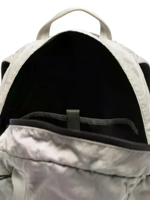 C.P. COMPANY Lens Detail Backpack - Neutrals