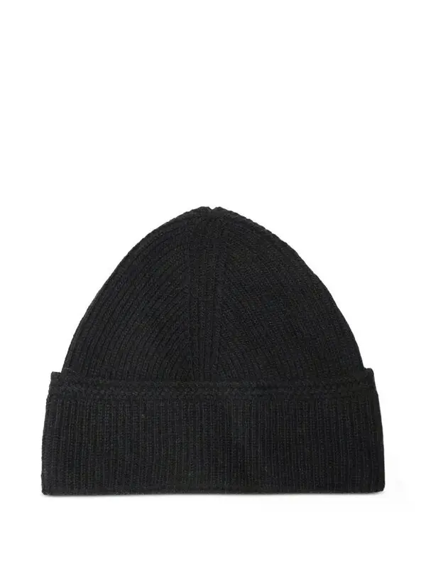 PAURA Ribbed Beanie - Black