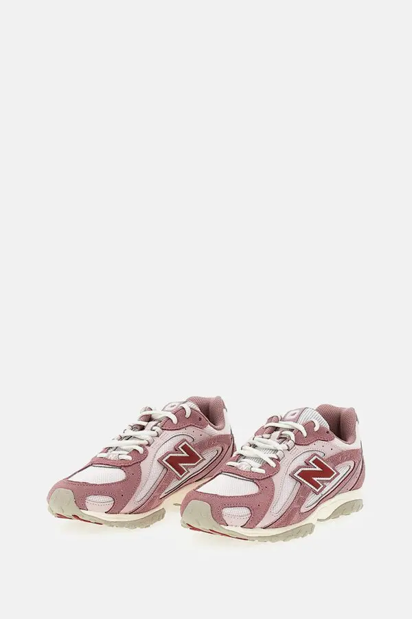 NEW BALANCE 204 Sneakers - Rose