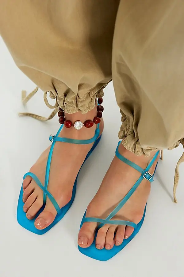 FP VEGAN COLLECTION Crisscross Jelly Sandals - Blue Raspberry