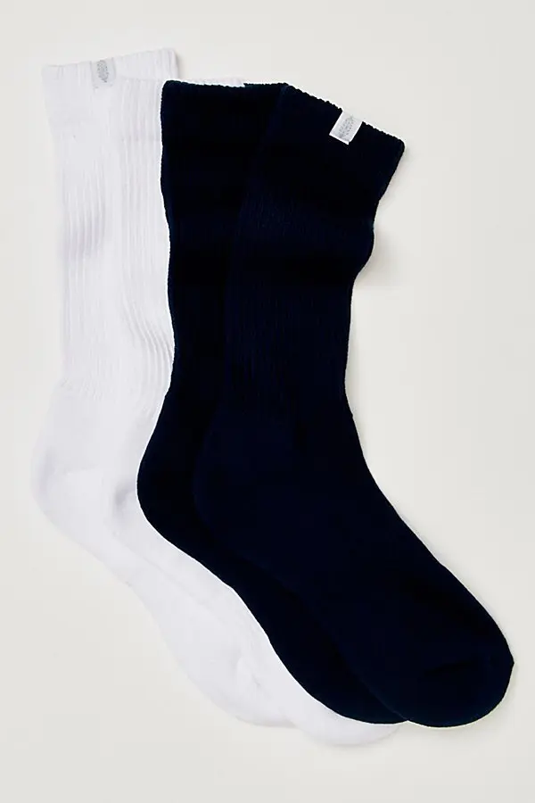 Free People Go To Slouch Socks - White/navy Combo