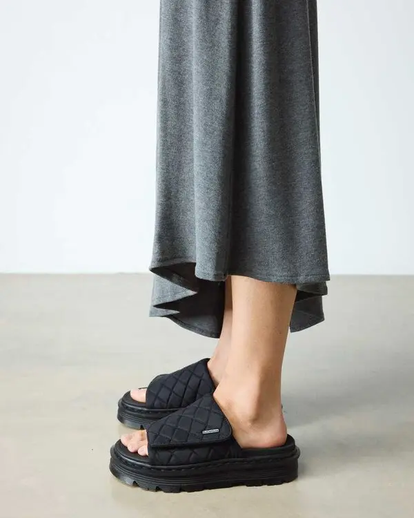 Dr. Martens Zebzag Quilted Canvas Platform Slides - Black