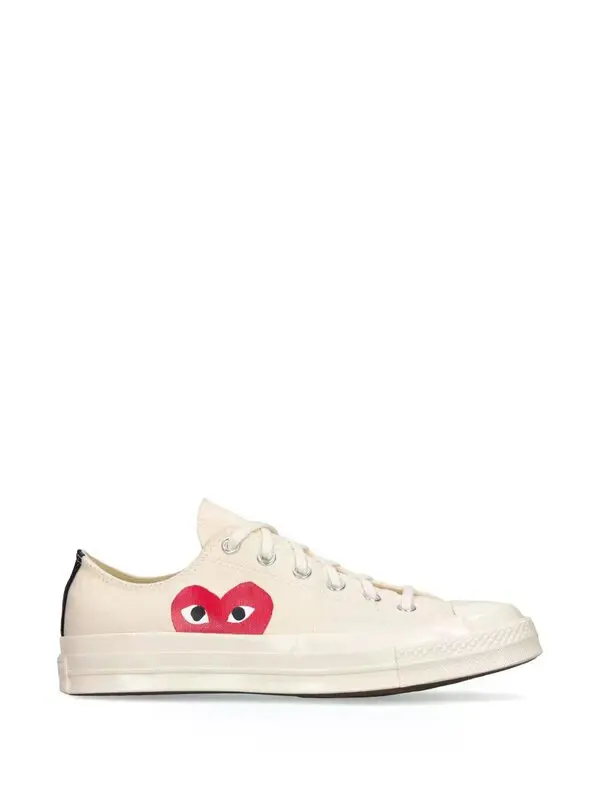 Play Comme Des Garcon X Converse Heart-detail Sneakers - Neutrals