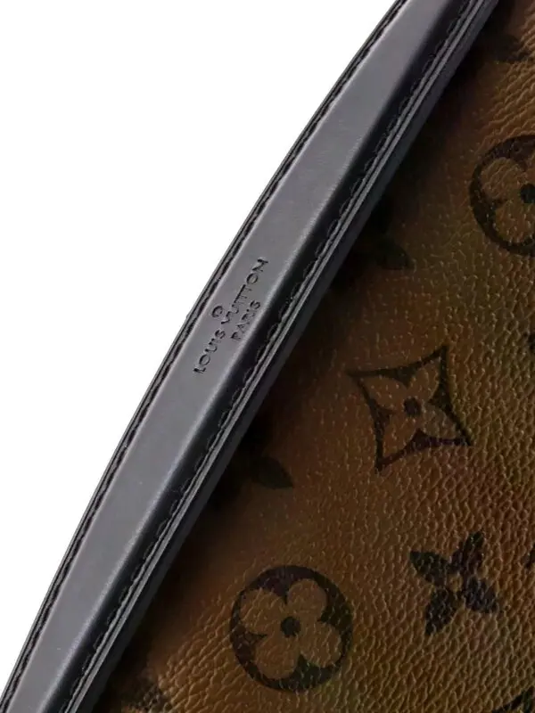 LOUIS VUITTON Pochette Metis Reverse Monogram Canvas - Brown
