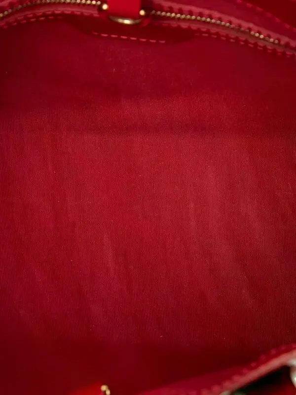 LOUIS VUITTON 2009 Monogram Vernis Wilshire Pm Handbag - Red