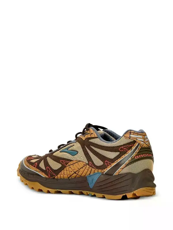 Brooks Staple X Cascadia 1 Sneakers - Brown