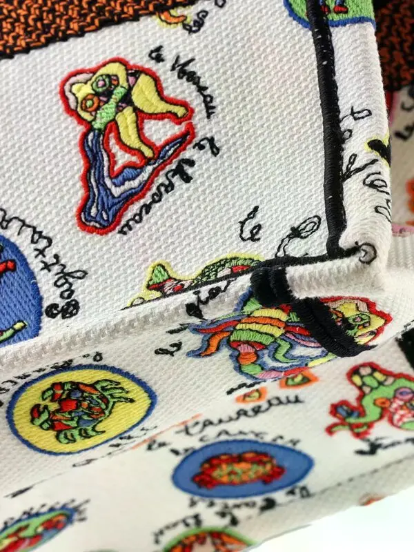 Dior Book Embroidered Canvas Medium Tote Bag - Multicolour