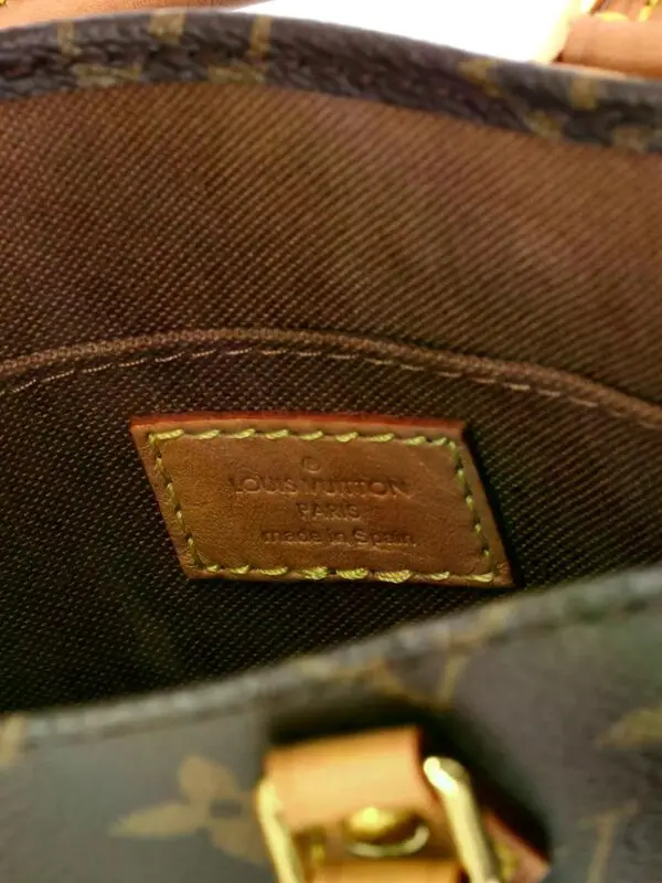 LOUIS VUITTON Petit Sac Plat Monogram Canvas Crossbody Bag - Brown