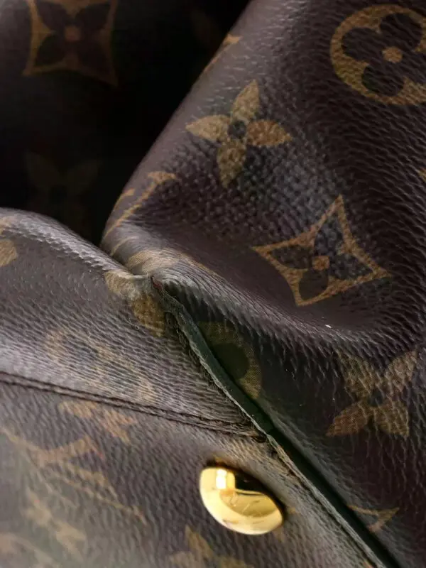 LOUIS VUITTON Flower Monogram Canvas Tote Bag