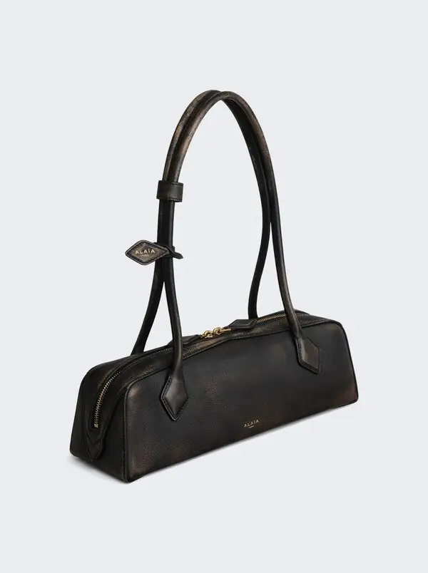ALAÃA Le Teckel Medium Shoulder Bag