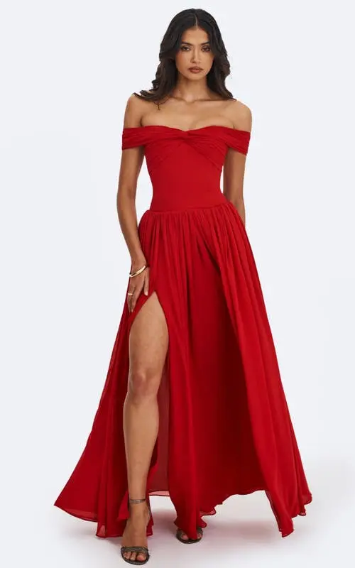 MISS CIRCLE NEW YORK Tereza Georgette Bardot High-slit Maxi Dress - Red