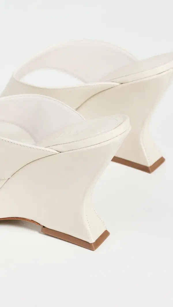 Schutz Maya Leather Wedge Sandals - Sugar White