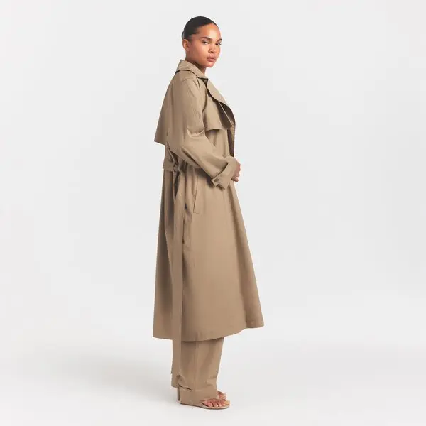 SKIMS Oversized Trench Coat In Woven Cotton - Desert
