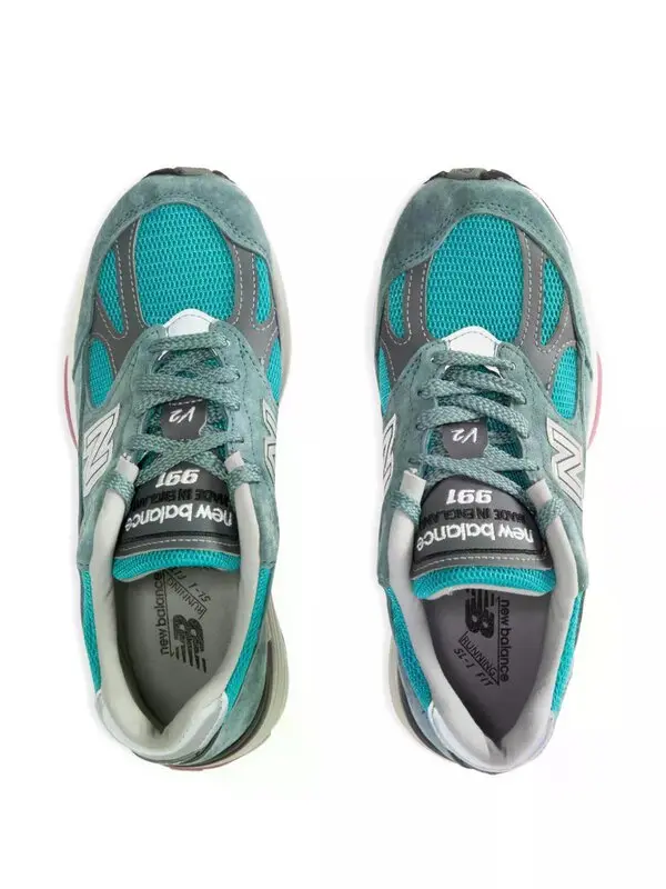 NEW BALANCE Logo-patch Panelled Sneakers - Blue