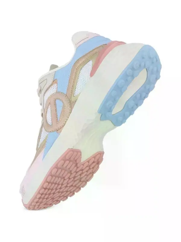 NO NAME Logo Patch Sneakers