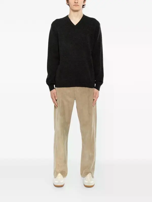N.peal Burlington V-neck Jumper - Grey