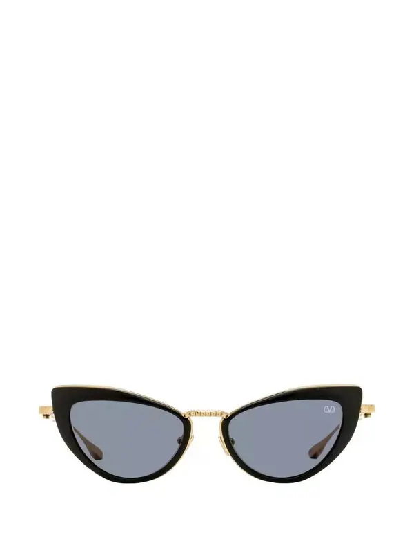 Valentino Garavani Viii Pyramid Cat-eye Sunglasses - Black