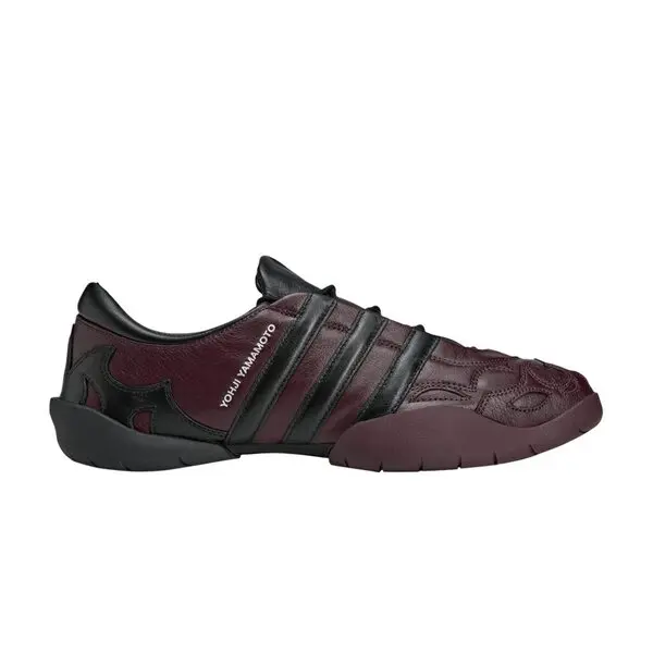 Adidas Y-3 Regu 2002 Sneakers - Red