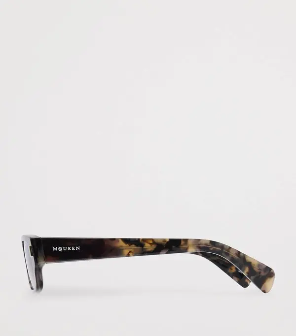 Alexander McQueen T-bar Rivet Panthos Sunglasses - Brown