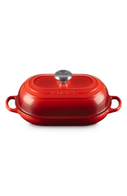 LE CREUSET Signature Cast Iron Bread Oven - Cerise