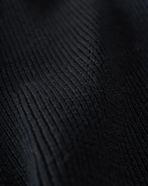 Quince V-neck Sweater Vest - Black