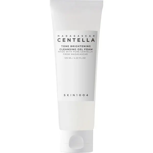 SKIN1004 Madagascar Centella Tone Brightening Cleansing Gel Foam - White