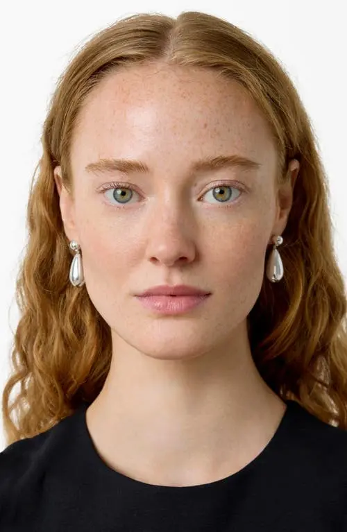 LIÉ STUDIO The Lola Drop Earrings - Silver
