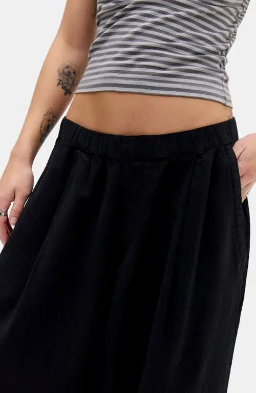 BDG URBAN OUTFITTERS Bobbi Pleated Linen Cocoon Pants