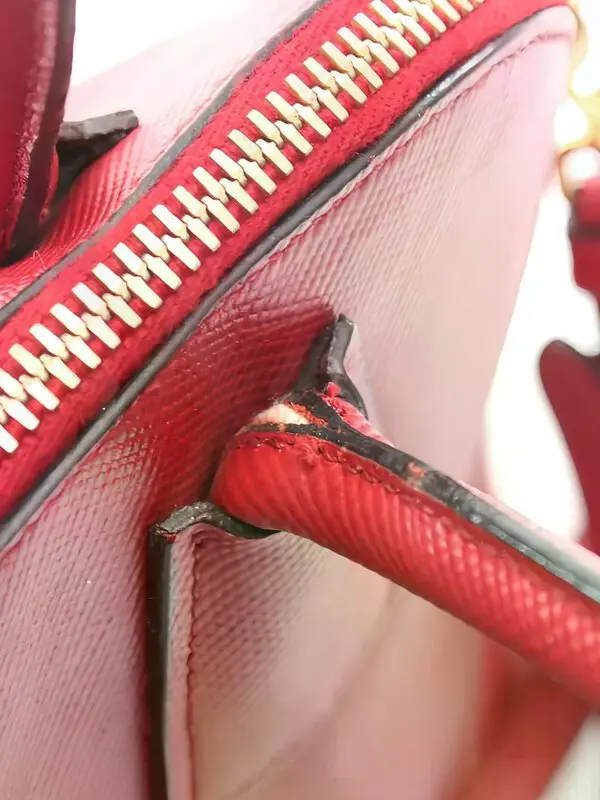 Prada 2000s Saffiano Leather Tote Bag - Red