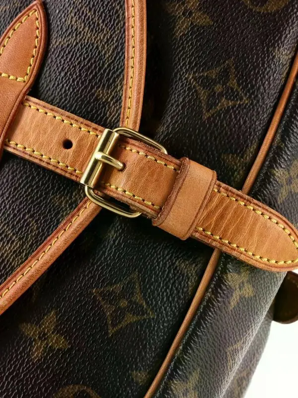 LOUIS VUITTON Saumur Handbag Monogram Canvas 30 - Brown