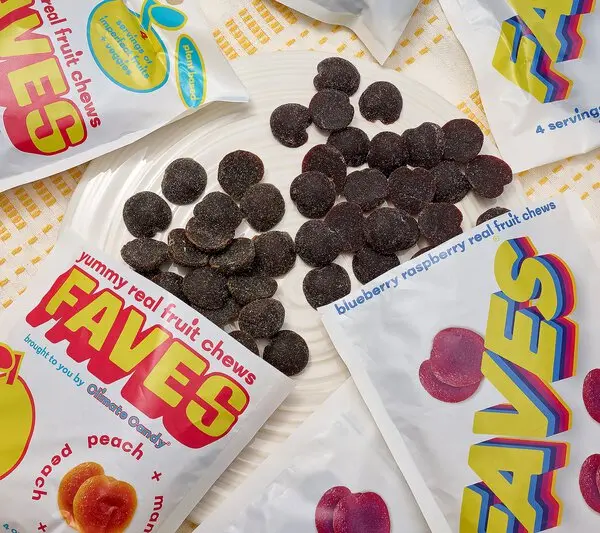 FAVES 4oz Bags Of Real Fruit Chews - One-color