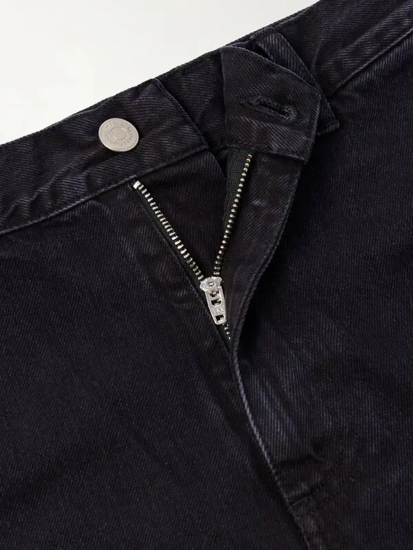 MFPEN Straight Cut Jeans
