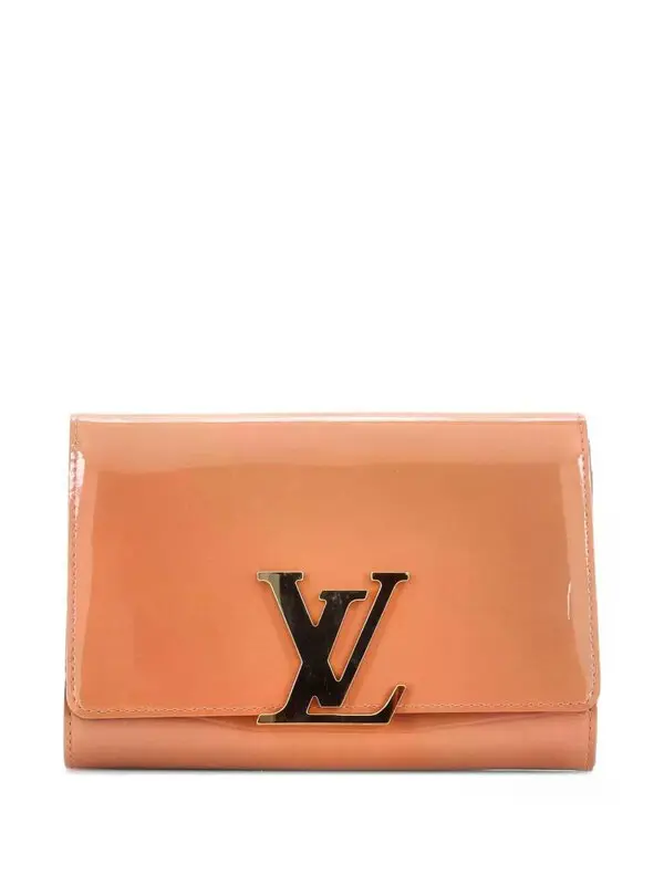 LOUIS VUITTON Louise Patent Mm Clutch Bag - Neutrals