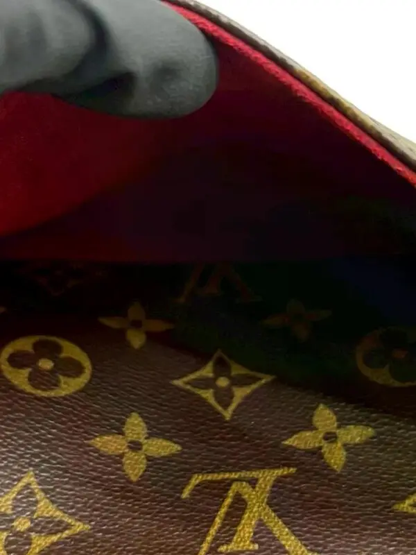 LOUIS VUITTON 2003 Monogram Excentri Cite Handbag