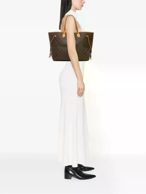 LOUIS VUITTON 2011 Monogram Neverfull Gm Tote Bag