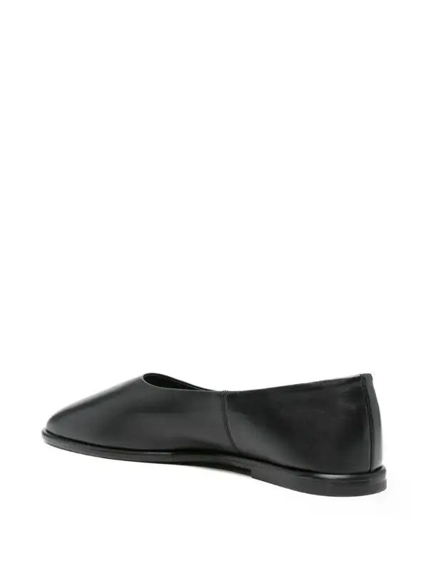 TEURN STUDIOS Suri Flat Pumps