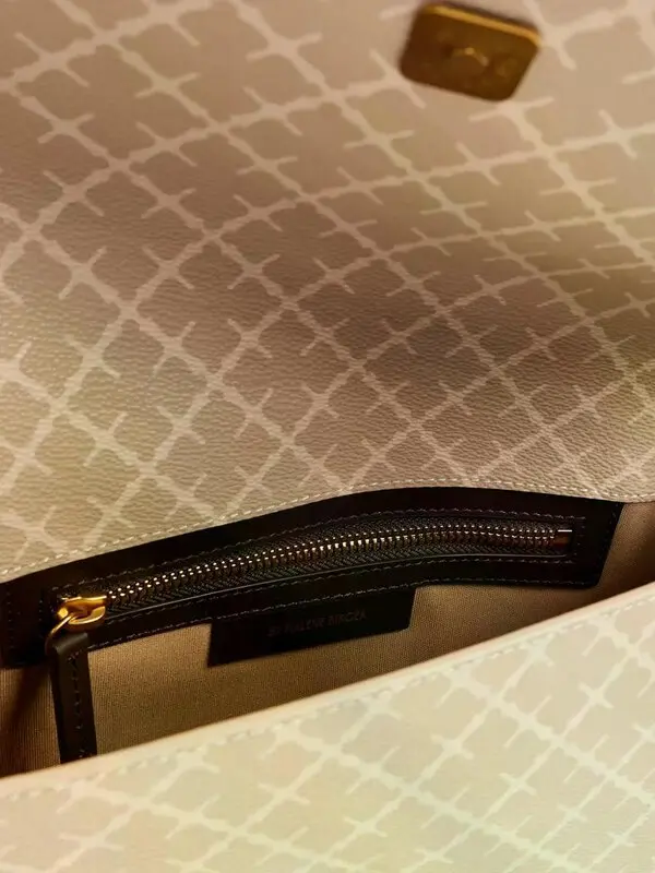 BY MALENE BIRGER Tallie Patterned Shoulder Bag - Neutrals