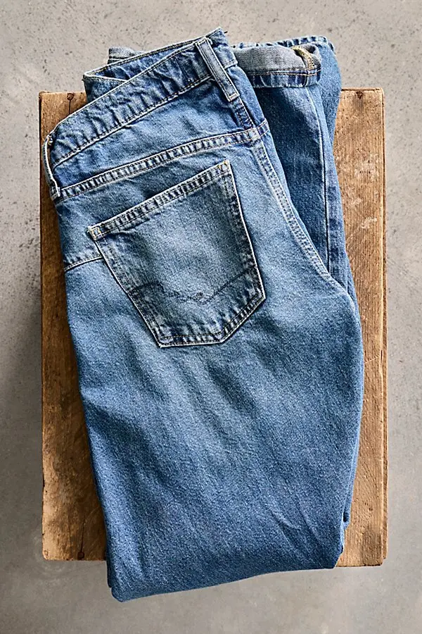 Free People We The Free Fable Low-rise Twisted Jeans - Heartsong