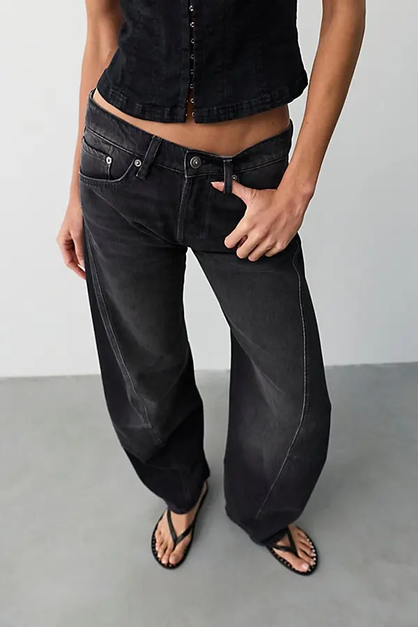 Free People We The Free Fable Low-rise Twisted Jeans - Overdrive