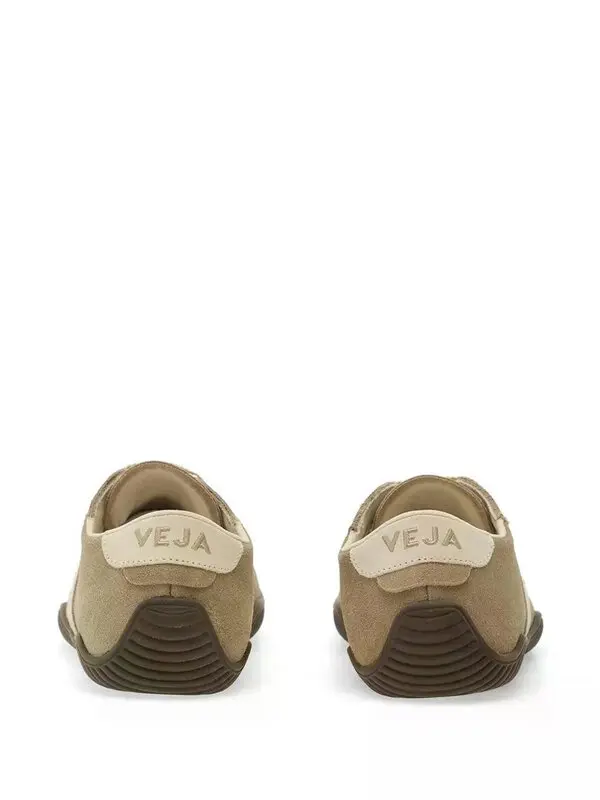 VEJA Jitsu Sneakers