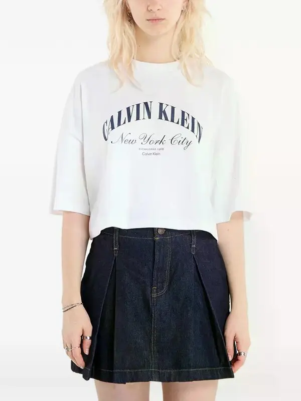 Calvin Klein Cropped T-shirt