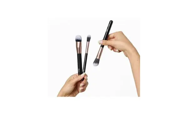 BE YOUR OWN DESIRE Byodesire 3pc Face Brush Set - No Color