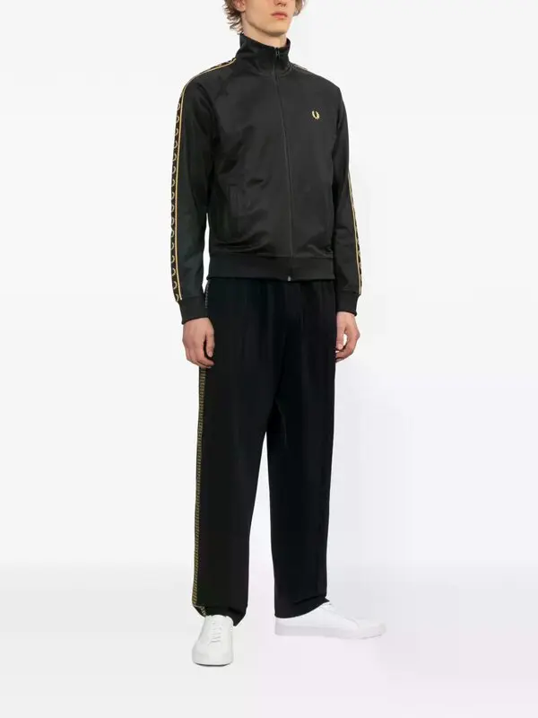 Fred Perry Logo Tape Long-sleeved Jacket