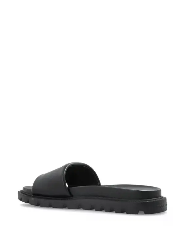 COACH Brynn Logo Slides