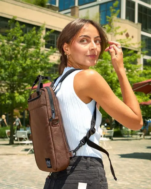 MANHATTAN PORTAGE Commuter Jr. Laptop Bag - Dark Brown