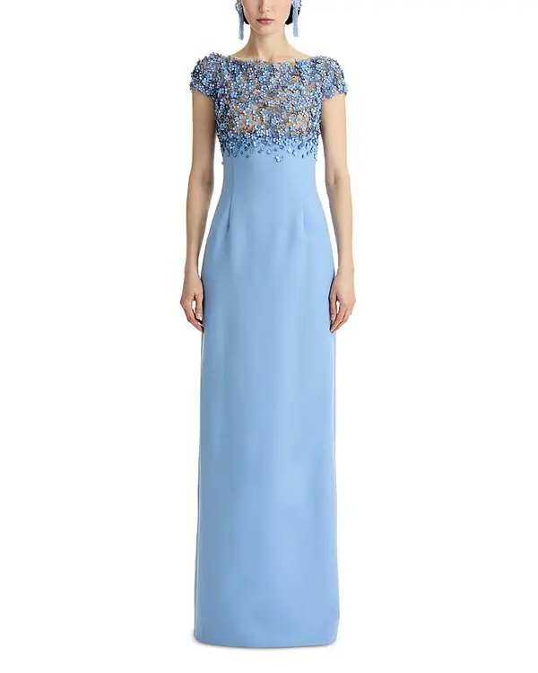 Oscar De La Renta Bitty Hoya Floral Embroidered Gown