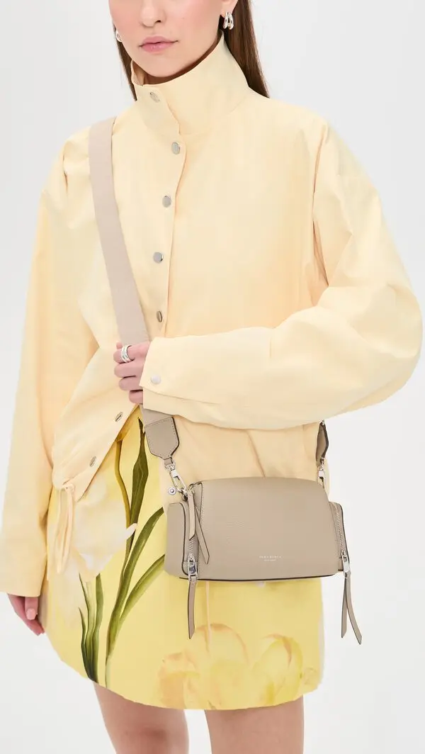Tory Burch Perry Voyager Handbag - Soft Cement